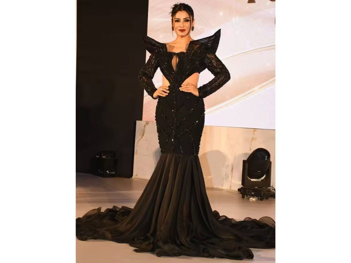 Must watch Raveena Tondon latest pics during karmma calling trailer out ...