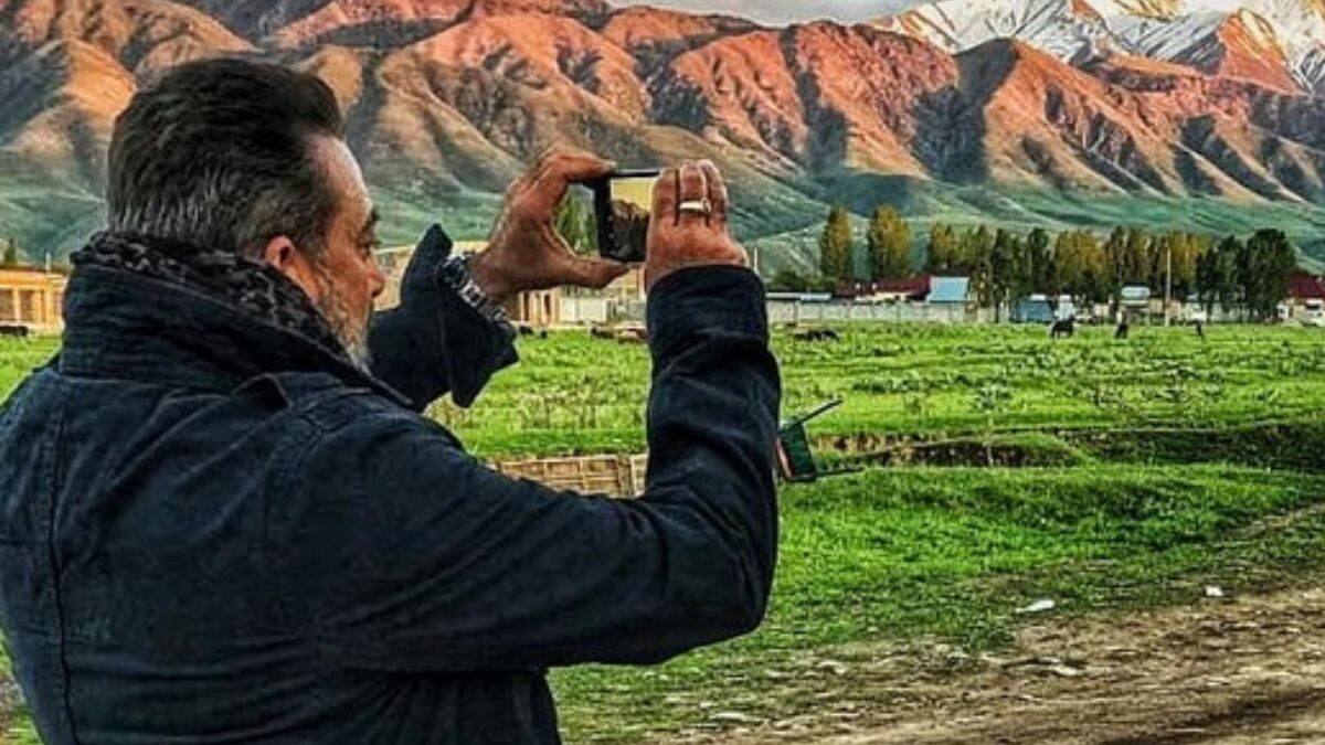 બે પત્નીઓએ સાથ છોડ્યો, તો 48ની ઉંમરે એક્ટર 19 વર્ષ નાની છોકરીને પરણ્યો ...