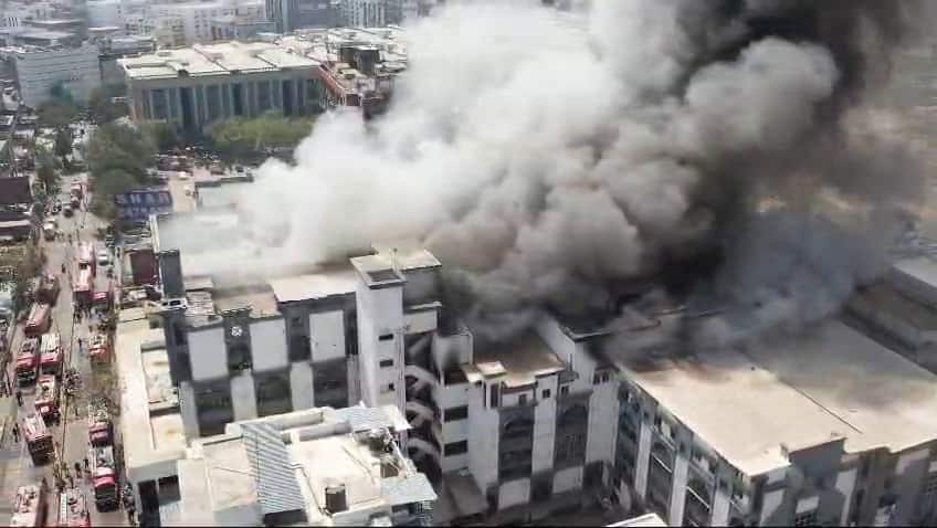 સુરત શિવશક્તિ આગ - Surat Shiv Shakti textile market fire update after ...