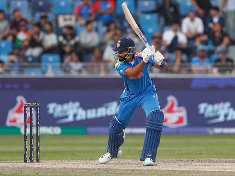 એશિયા કપમાં પસંદગી ન થતાં શ્રેયસ અય્યરની હાલત કેવી છે? પિતાએ વ્યક્ત કરી ...