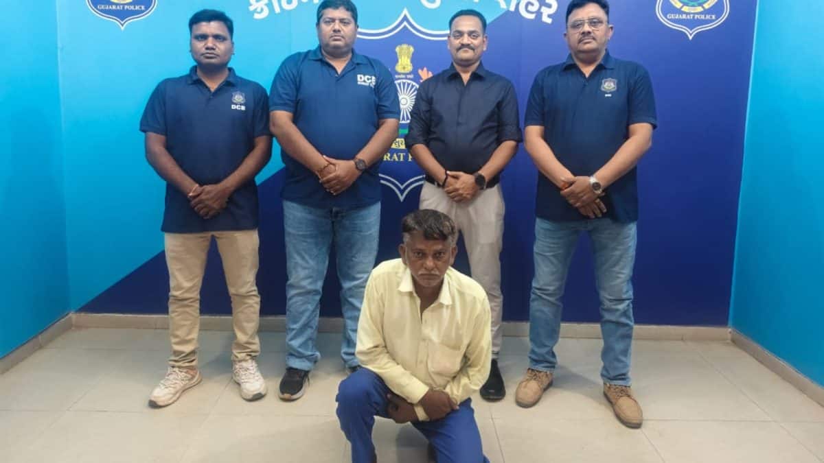 23 વર્ષ બાદ ન્યાયની ઝાંખી: ડમ્ફર ડ્રાઈવર બની છુપાયેલો 2003ની ચકચારી ...