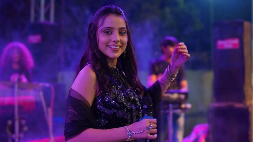 Folk singer Kinjal Rabari's love marriage issue heats up again ...