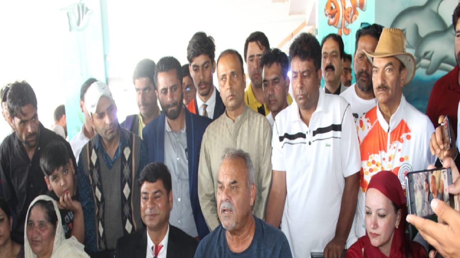 سابق آسٹریلیائی کرکٹر ڈیو واٹمور بھی ہوئے عمران ملک کے مرید، کہی یہ بڑی ...