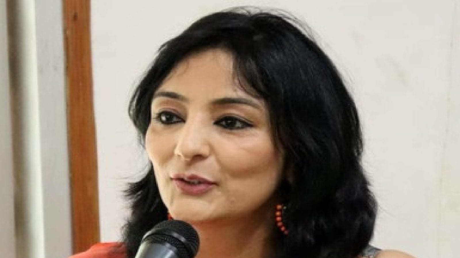 سرحد پار پہنچی نظم،مقصد لے کر لوٹی۔۔۔ ملا دئیے 400 بچھڑے خاندان– News18 ...