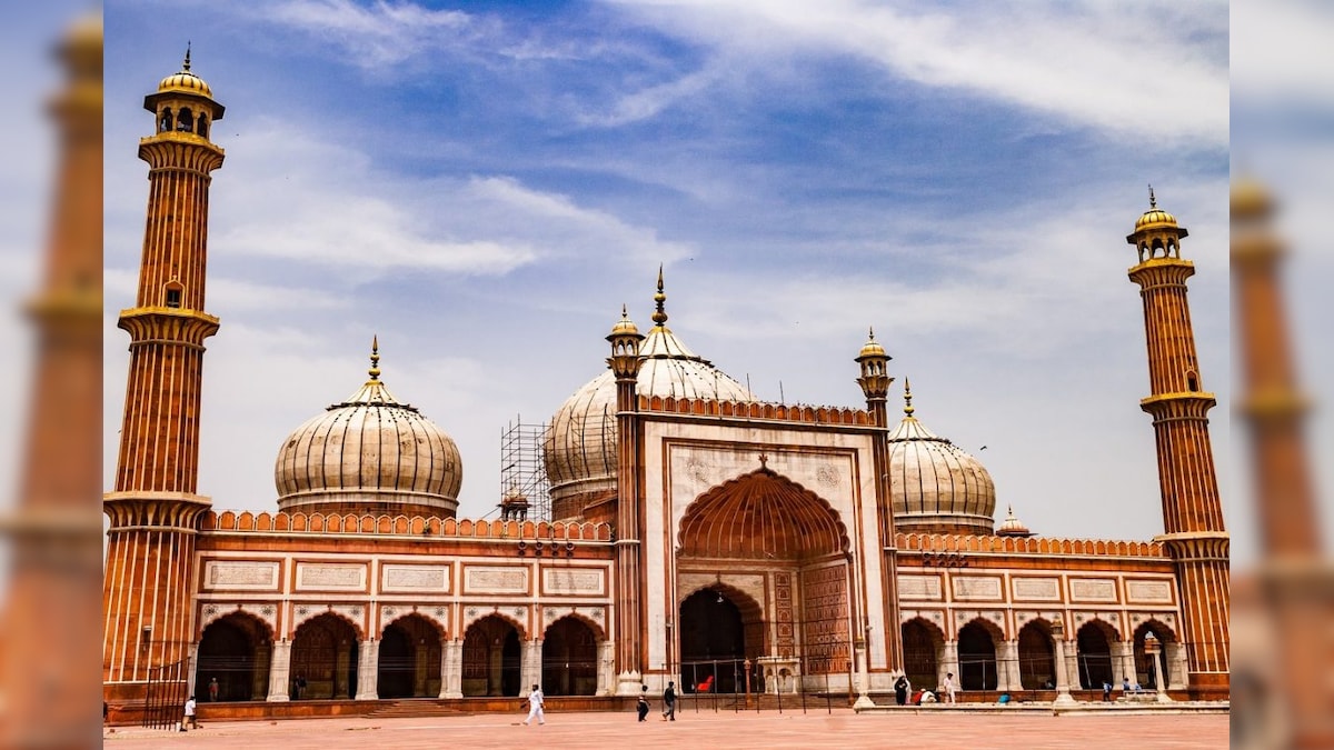 Panic over news of bomb outside Jama Masjid delhi drone flown for ...