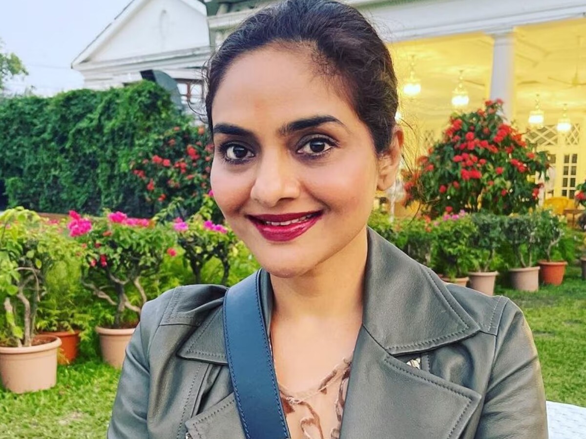 This indian actress had ego after giving biggest blockbuster movie roja 1992 madhoo worst career ...