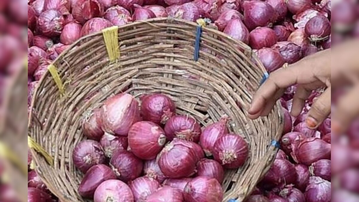 before eid ul adha onion demand increased prices hike by 12 rupees in 10 days mgb - Onion Price ...