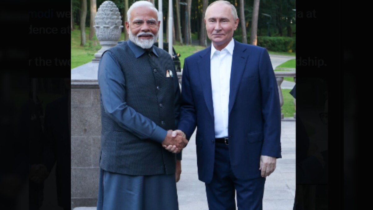 Viral video of pm modi and president putin meet created memorable ...