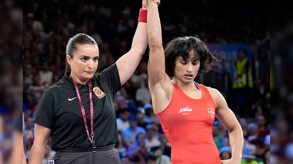 Vinesh phogat semifinal match against cuba wrestler yusneylis guzman ...