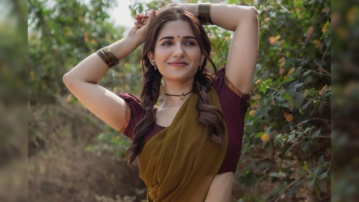 Bollywood actress anushka sharma cousin ruhani sharma movie agra streaming on ott actress ...