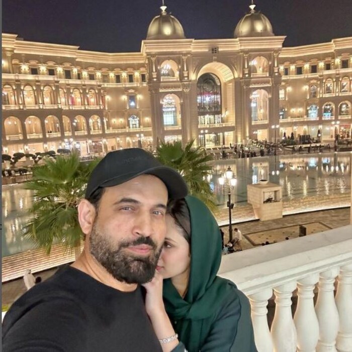 Irfan pathan wife safa baig 10 year younger from his husband love story ...