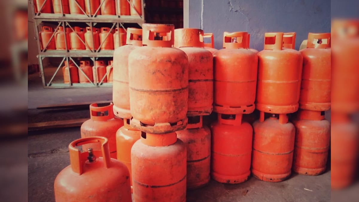 Lifestyle gas cylinder checking trick hotel employee shared simple tips ...