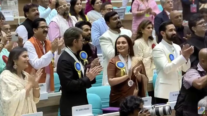 71th national film awards shahrukh khangave mohanlal standing ovation ...