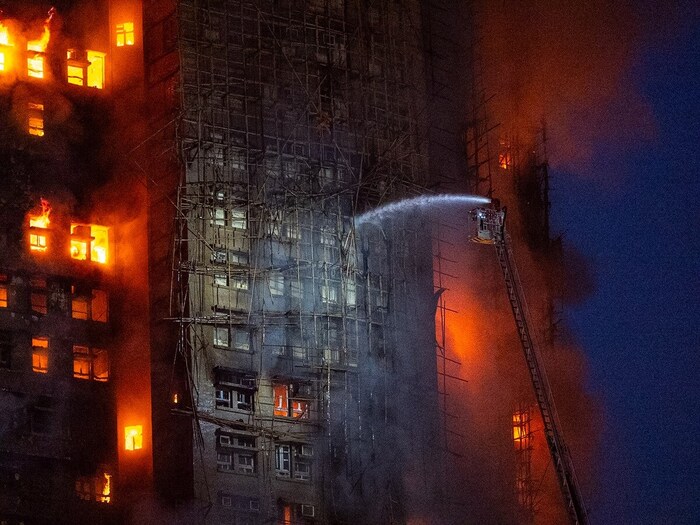 Hong kong tai po fire wang fuk court tragedy 2025 see photos of fire ...