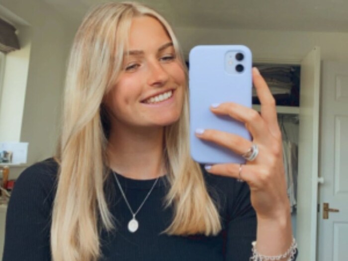 England fast bowler lauren bell rcb top buy 90 lakhs wpl 2026 auction ...