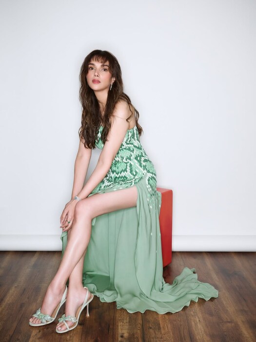 Bollywood 39 years old actress aditi rao hydari mermaid bold style ...