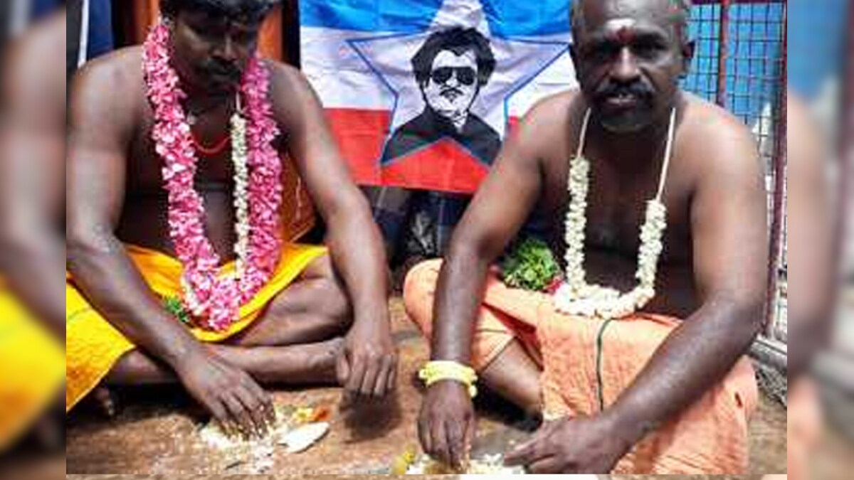 ’2.0’ வெற்றியடைய மண் சோறு சாப்பிட்ட ரஜினி ரசிகர்கள்! | பொழுதுபோக்கு ...