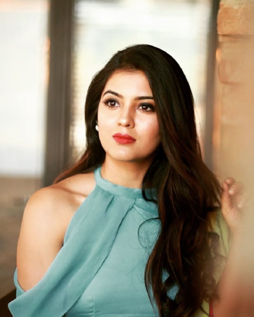 தளபதி 63: சக நடிகைக்கு சர்ப்ரைஸ் கொடுத்த விஜய்! | பொழுதுபோக்கு - News18 ...