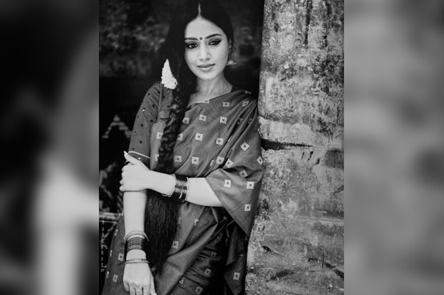 80-களின் ஸ்டைலில் நடிகை நிவேதா பெத்துராஜின் கியூட் போட்டோஸ்! – News18 தமிழ்