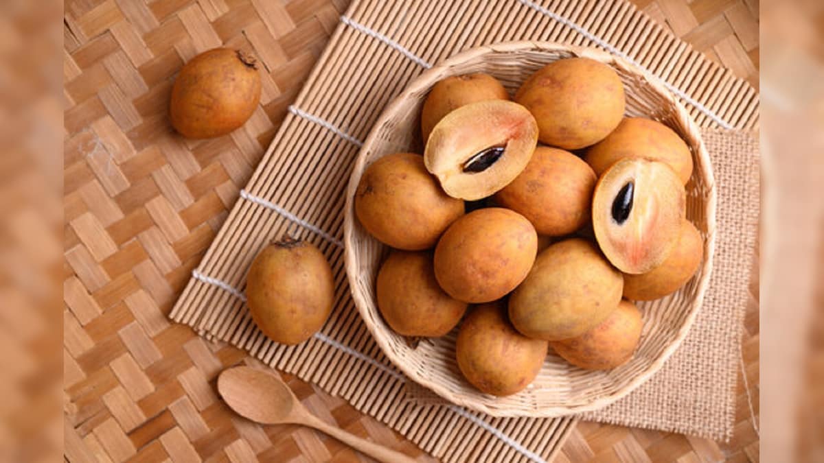 Sapota Health benefits : சப்போட்டா பழம் சாப்பிடுவதால் கிடைக்கும் ...