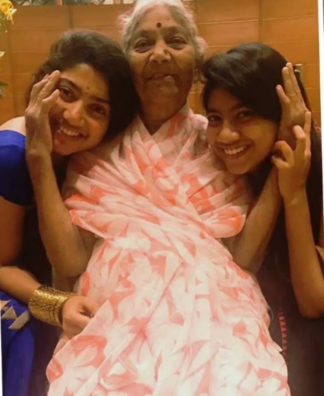 பட்டுப்புடவையில் ஜொலிக்கும் நடிகை சாய் பல்லவி வீட்டில் விஷேசமா ...