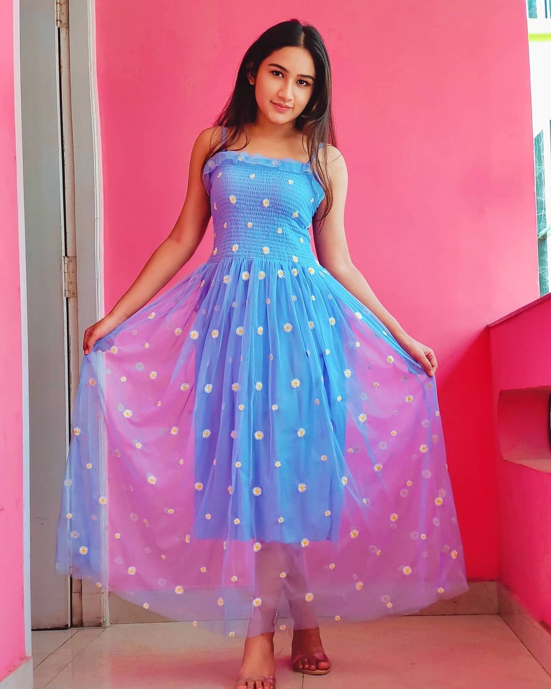 vijay tv serial actress raveena latest photos | விஜய் டிவி மெளன ராகம் ...