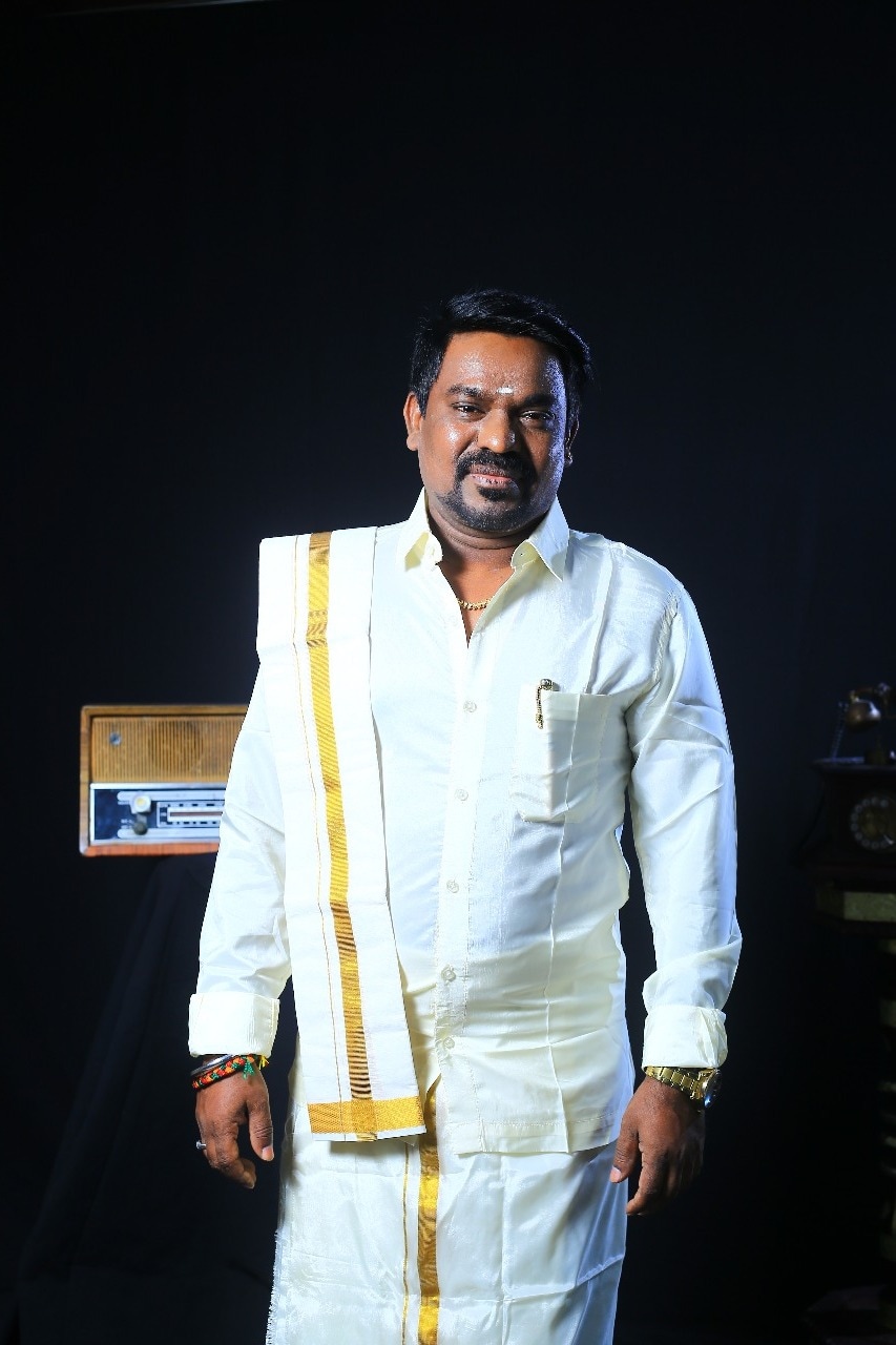 நடிகராகும் பாடகர் வேல்முருகன்... அட்டகாச படங்கள்! | பொழுதுபோக்கு ...