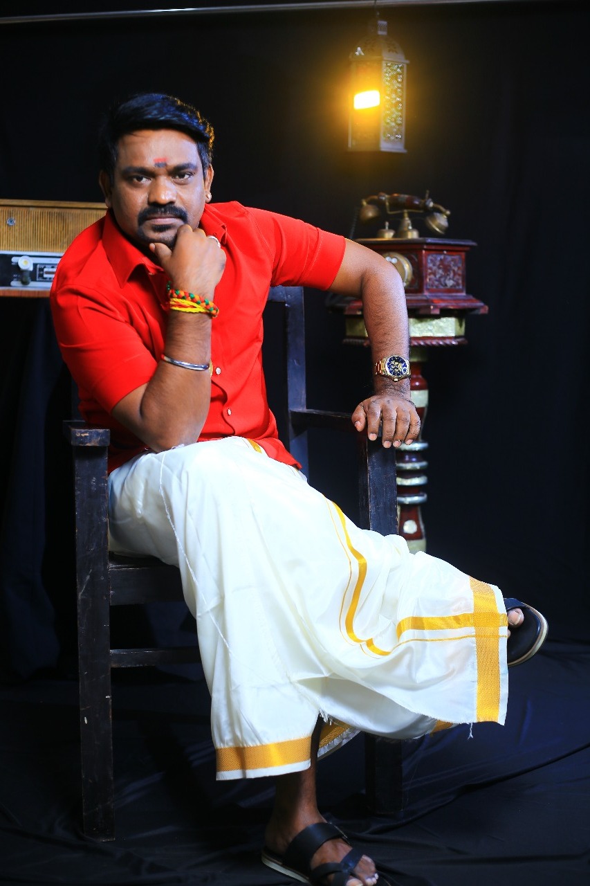 நடிகராகும் பாடகர் வேல்முருகன்... அட்டகாச படங்கள்! | பொழுதுபோக்கு ...