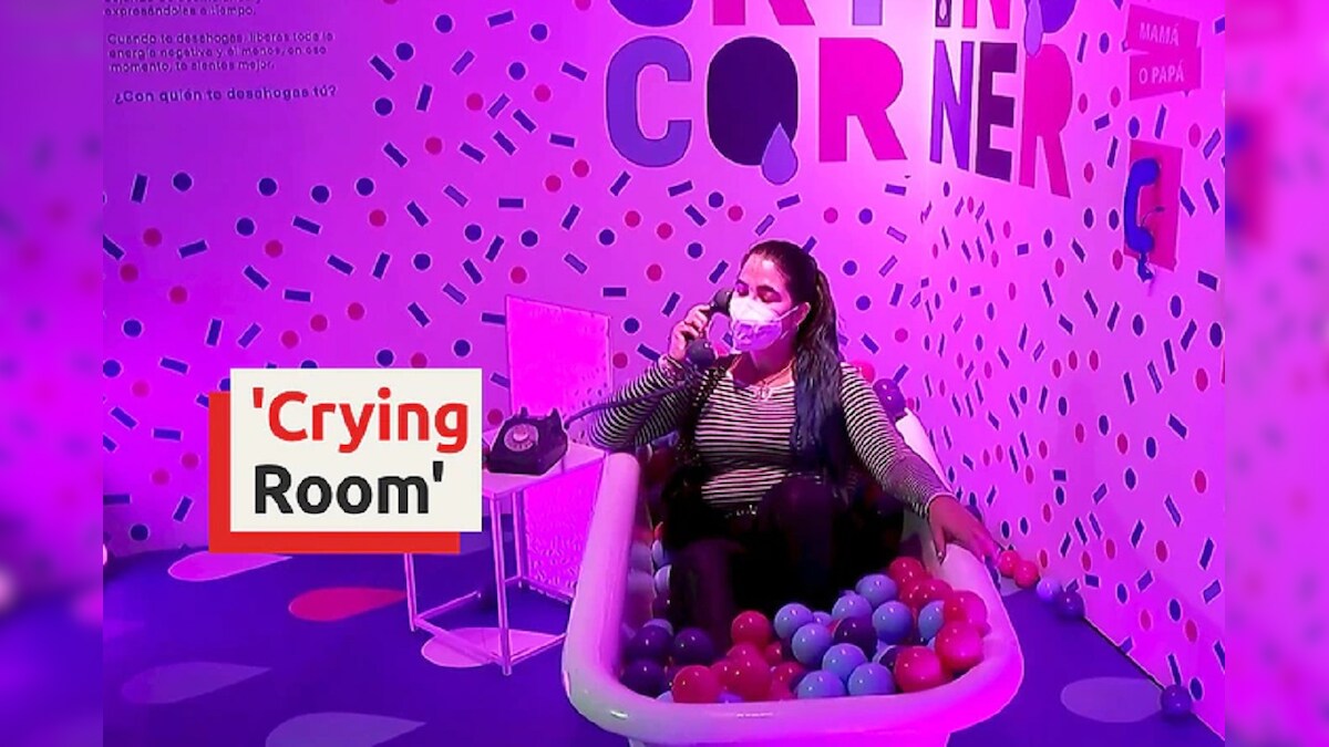Crying Room : ’கொஞ்ச நேரம் அழுதிட்டு சந்தோஷமாக போங்க’ ஸ்பெயினின் ...