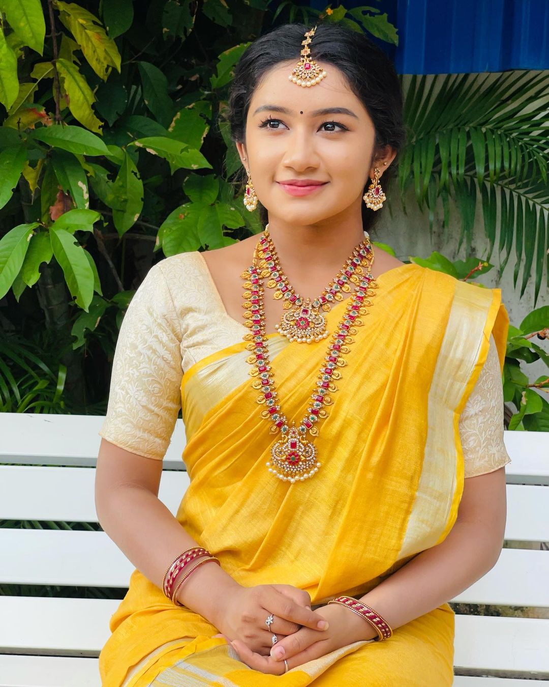 மெளனம் ராகம் சீரியல் சக்தியின் மாடர்ன் புகைப்படங்கள் | பொழுதுபோக்கு ...
