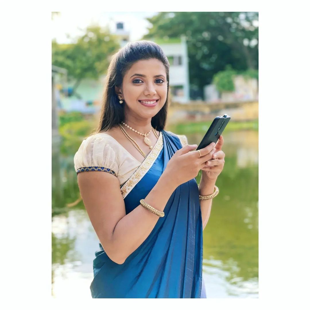 வானத்தை போல சீரியல் ‘துளசியின்’ நிஜப்பெயர் என்ன தெரியுமா? – News18 தமிழ்