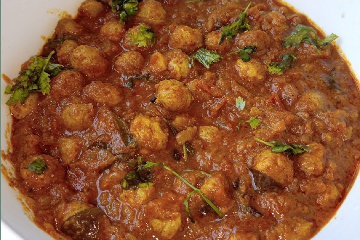 மட்டன் சுவையில் மீல் மேக்கர் கிரேவி! - News18 தமிழ்