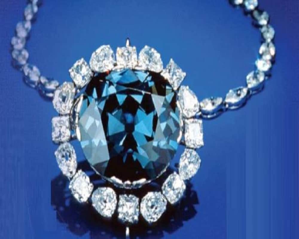 வைரத்தை பற்றி தெரியாத பல தகவல்கள் இருக்கு.. தெரிஞ்சுக்கோங்க! – News18 தமிழ்