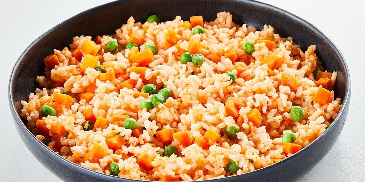 சிவப்பு அரிசியை தினசரி உணவாக சாப்பிட்டால் இத்தனை நன்மைகளா..? ரெசிபியும் ...