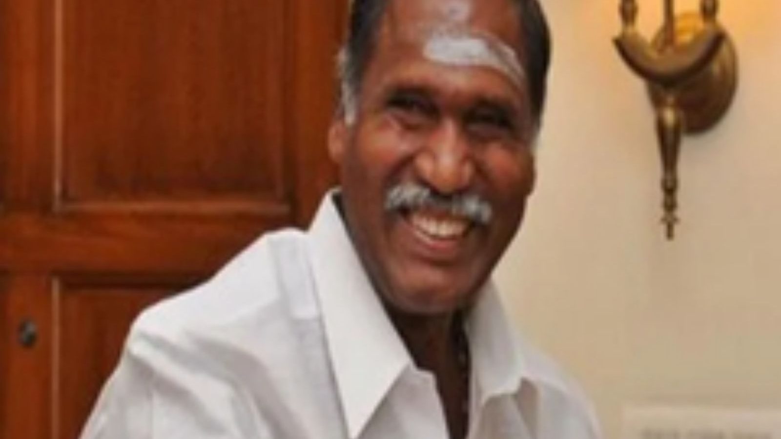 புதுச்சேரியிலும் கருணாநிதி சிலை - முதலமைச்சர் ரங்கசாமி உறுதி