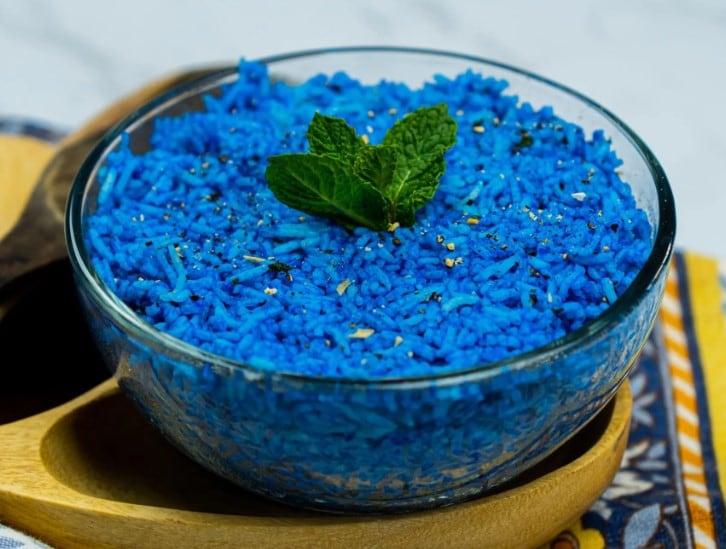 நீல நிறத்தில் கூட அரிசி உண்டா..? இதை சாப்பிடுவதால் கிடைக்கும் நன்மைகள் ...