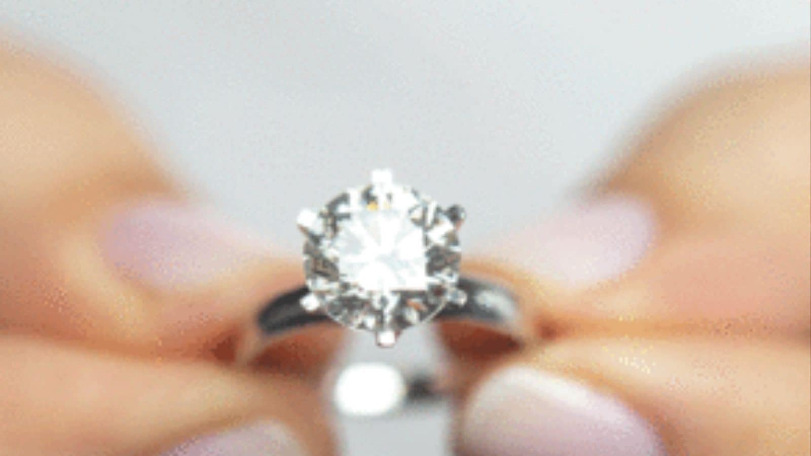 Understand Diamond Valuation - Price of Diamond Carat wise - News18 தமிழ்