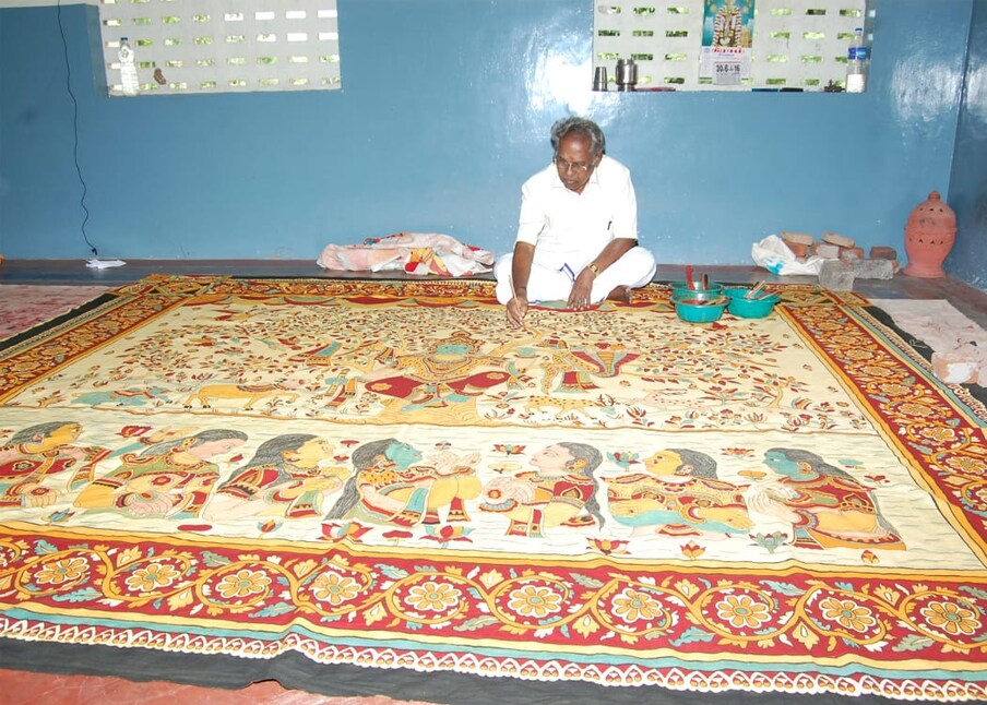 புவிசார் குறியீடு பெற்ற துணிகளில் கதை சொல்லும் கலம்காரி ஓவியம்