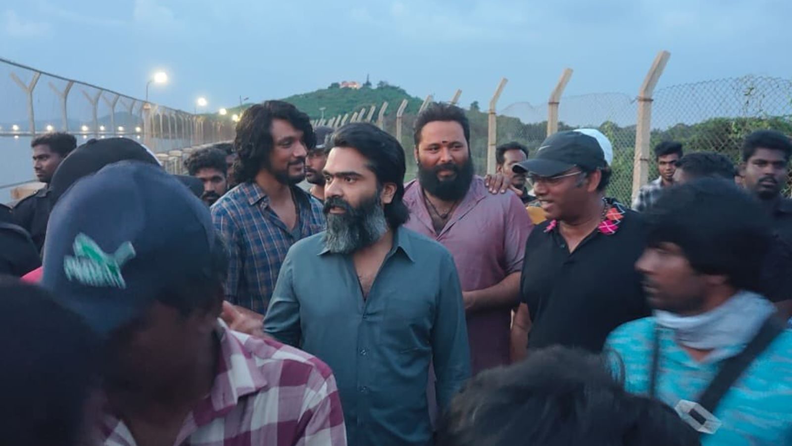 Simbu: சிம்புவின் பத்து தல ஷூட்டிங் ஸ்பாட் படங்கள்!