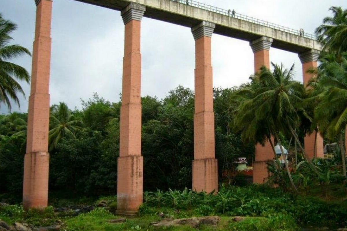 கன்னியாகுமரியில் பார்த்து ரசிக்க வேண்டிய மாத்தூர் தொட்டிப்பாலம் ...