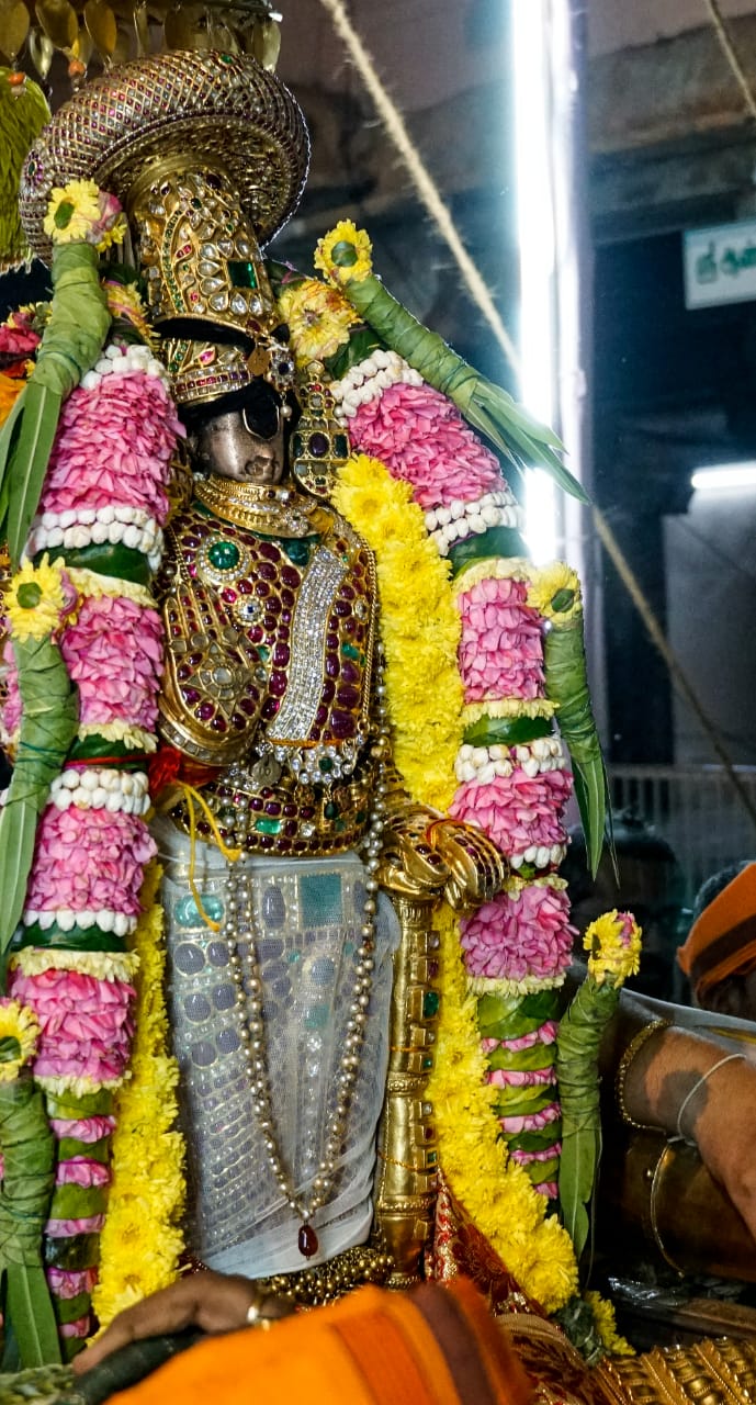 ஸ்ரீரங்கம் சொர்க்கவாசல் இன்று திறப்பு... பெருமாளின் அழகிய போட்டோஸ் ...