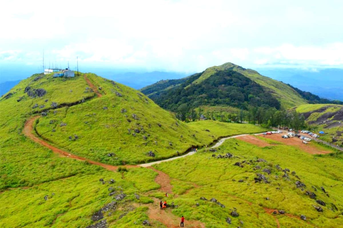 மேற்கு தொடர்ச்சி மலை.. குறைந்த பட்ஜெட்டில் சுற்றுலா செல்லலாம் ...