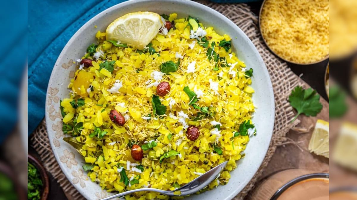 Poha Recipe For Breakfast in Tamil | உடல் எடையை குறைக்க உதவும் போஹா… 10 ...