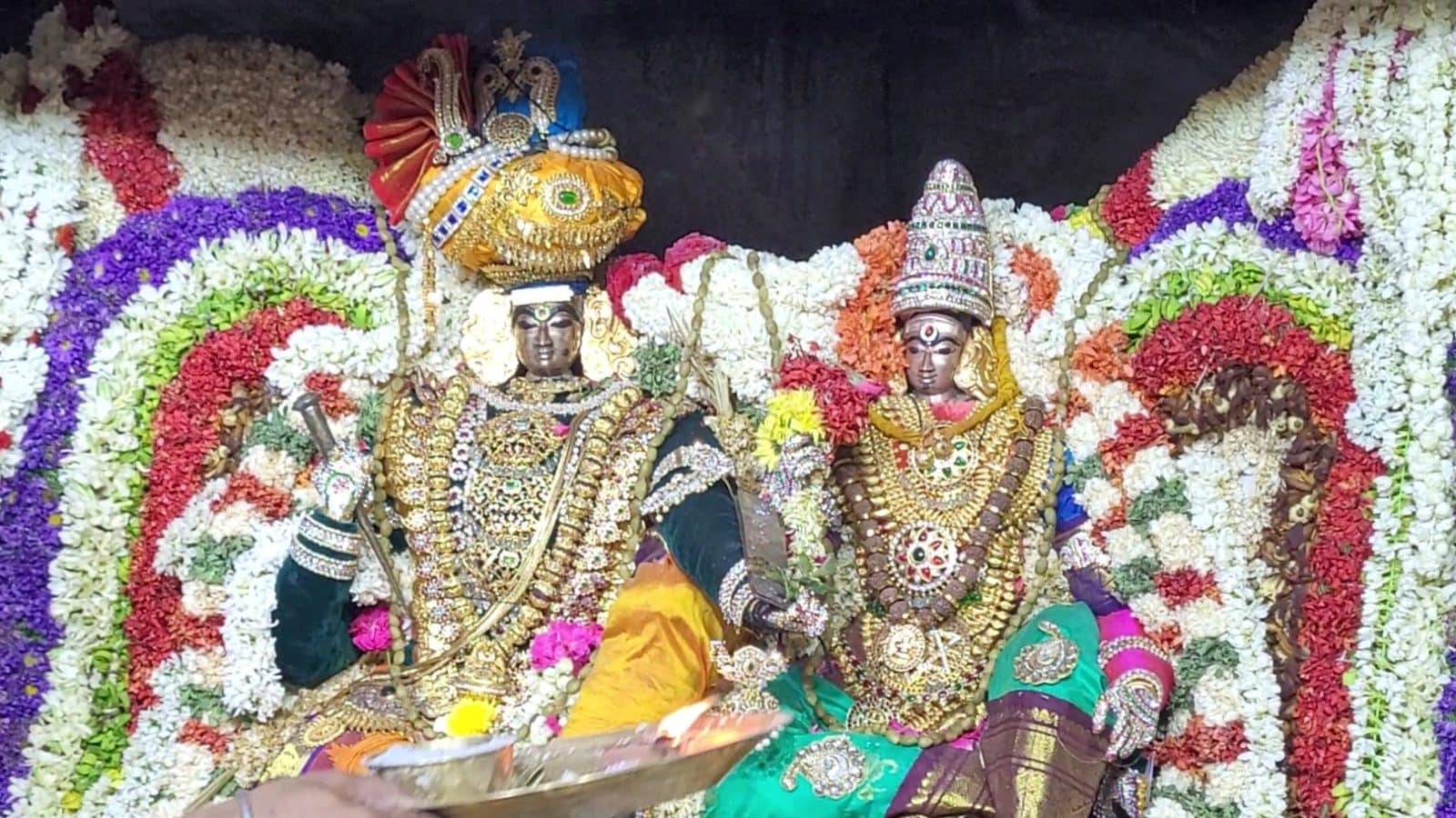 சித்ரா பௌர்ணமியையொட்டி காஞ்சிபுரம் சித்திரகுப்தர் கோவிலில் சிறப்பு வழிபாடு!