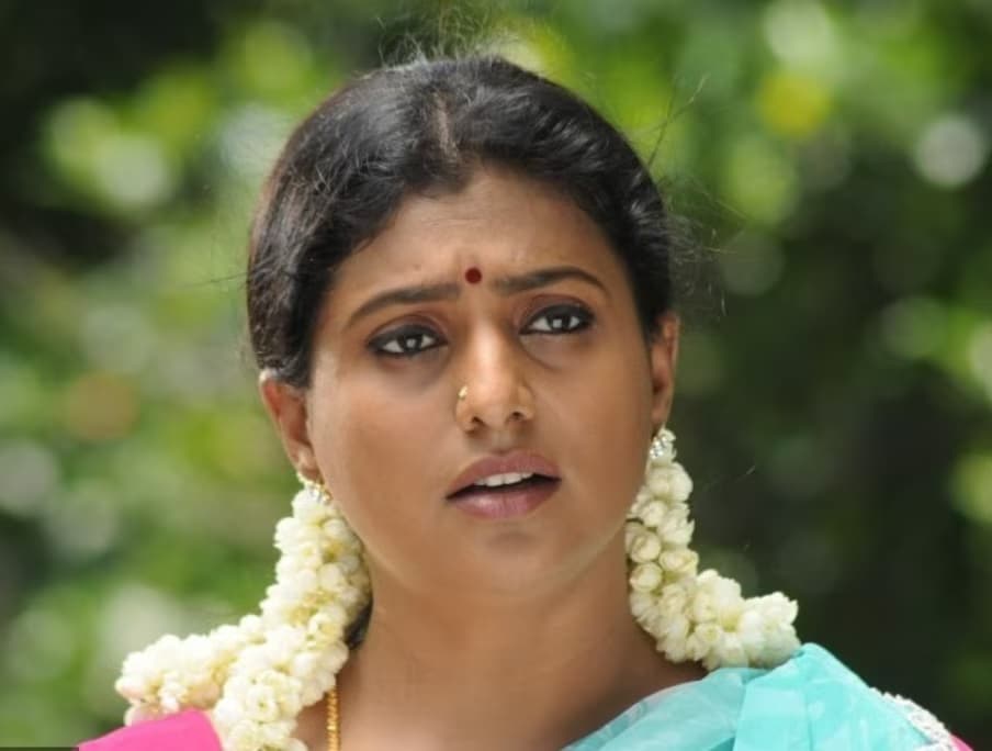 Actor Roja daughter photo went viral on social media | நடிகை ரோஜா ...