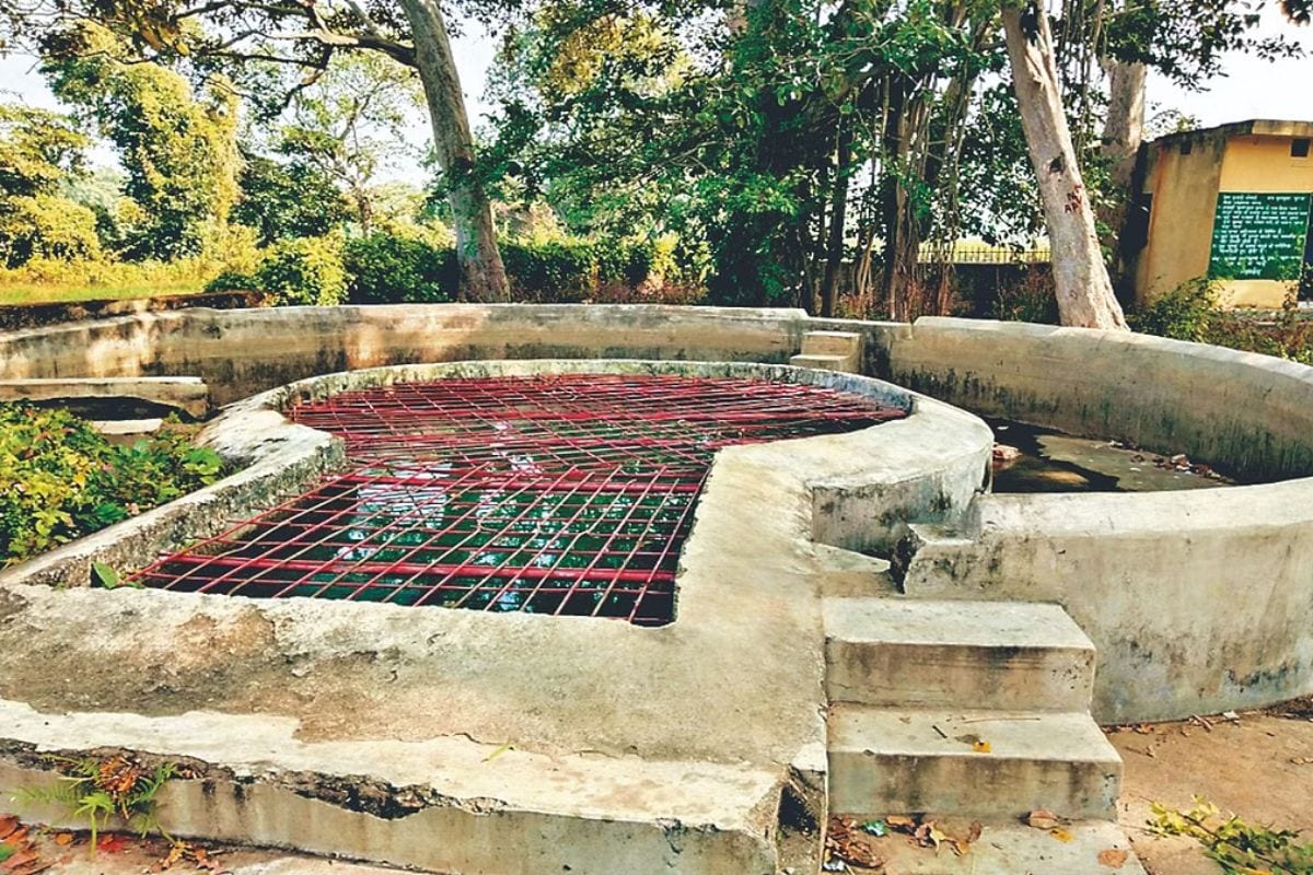 தலாஹி குண்ட்: கைதட்டினால் நீர் எழும்பும் மர்மனான குளம் பற்றிய சுவாரசிய ...