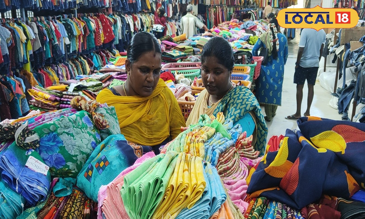 219 rupees for any item, so people visit the shop eagerly. | Viluppuram ...