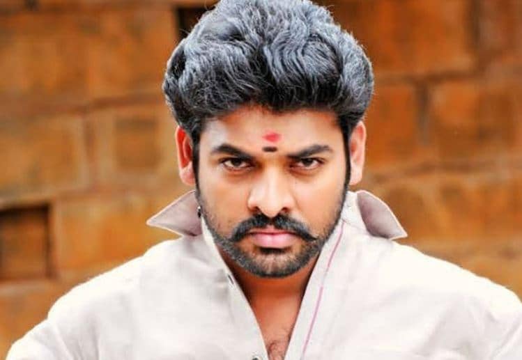 நடிகர் விமலுக்கு இவ்வளவு பெரிய மகன்களா?.. வைரலாகும் புகைப்படம் ...