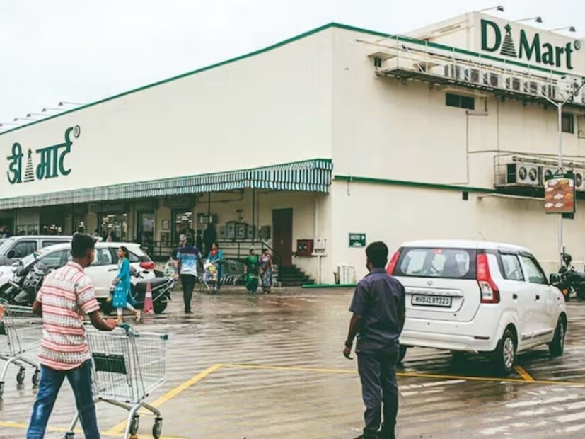 DMart | ஆஃபர்களை இறக்கிய டி-மார்ட்.. அனைத்தும் பாதி விலைக்கும் குறைவு ...