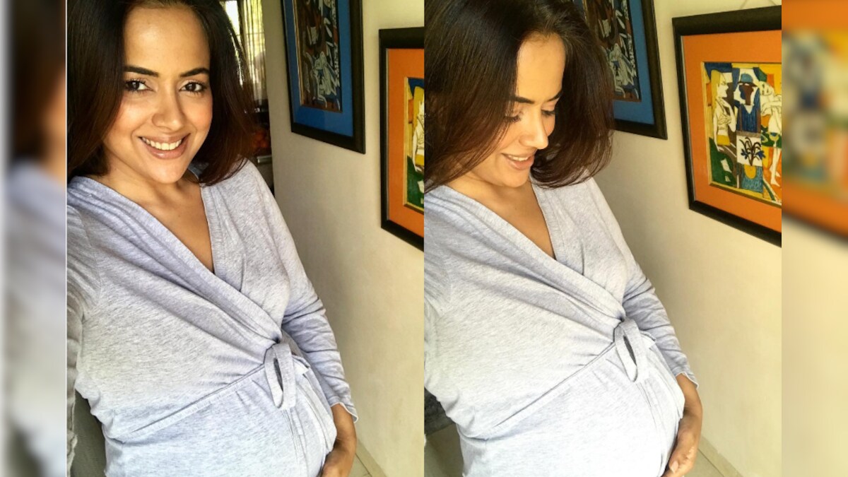 జూనియర్ ఎన్టీఆర్ హీరోయిన్ ప్రగ్నెన్సీతో ఫోటోలకు పోజులిచ్చిందిగా.. Jr ...